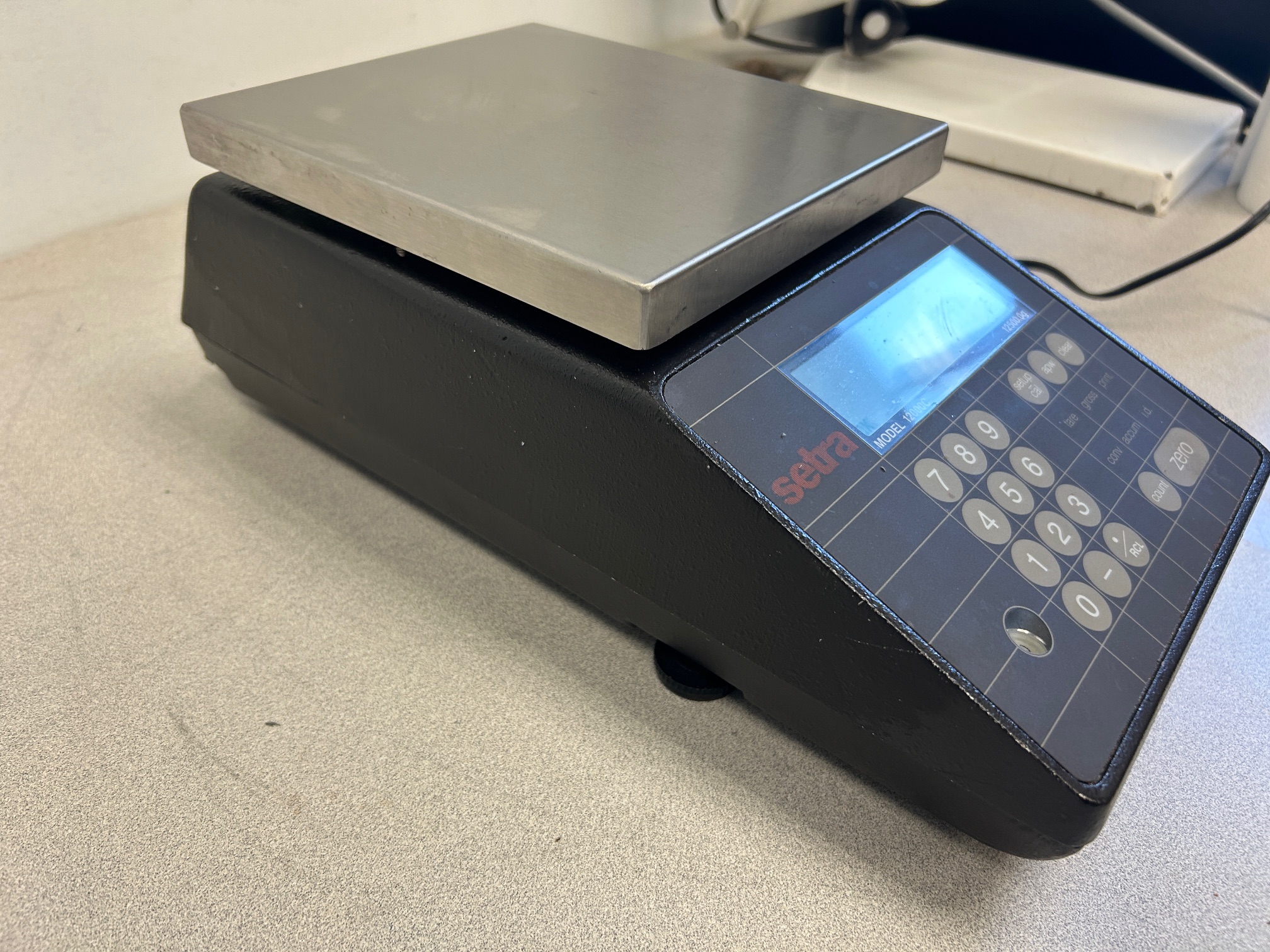 Setra model 12000C scale - Équipements CAPI